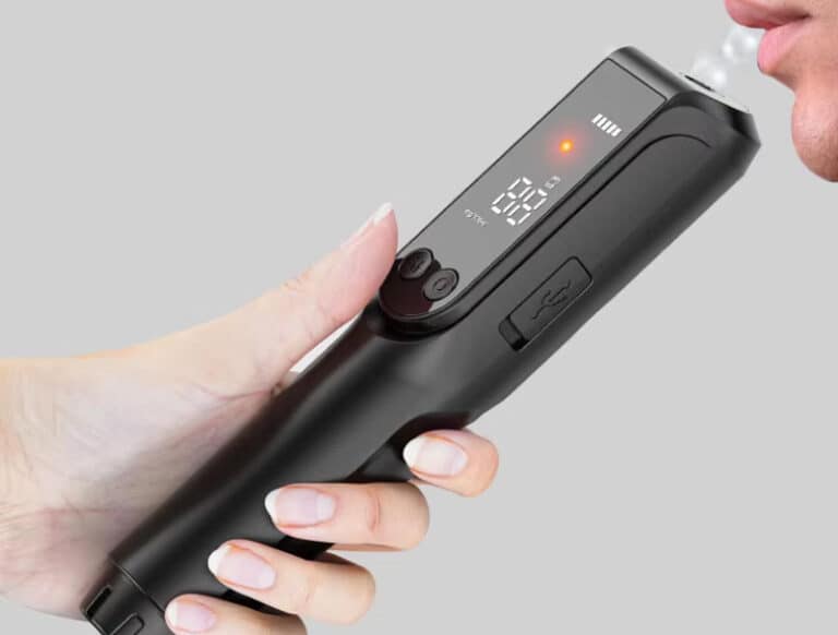 The 5 Best Breathalyzers in 2025: Expert Review & Analysis